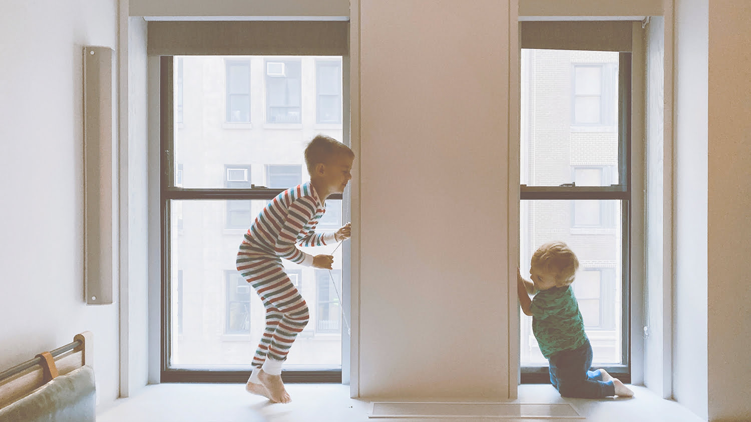 How to Keep Kids Safe When They're Home Alone | truSafe blog